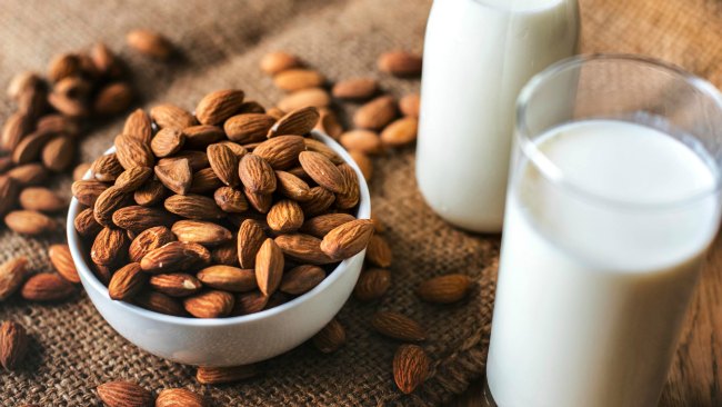 Can You Drink Almond Milk On Keto? How To Pick A Low Carb Milk